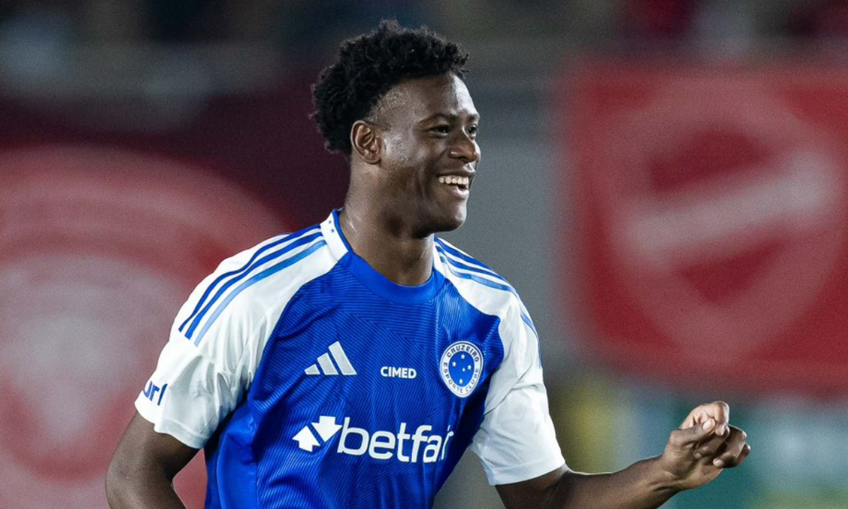 Jonathan Jesus marca primeiro gol da carreira em vitória do Cruzeiro na ...