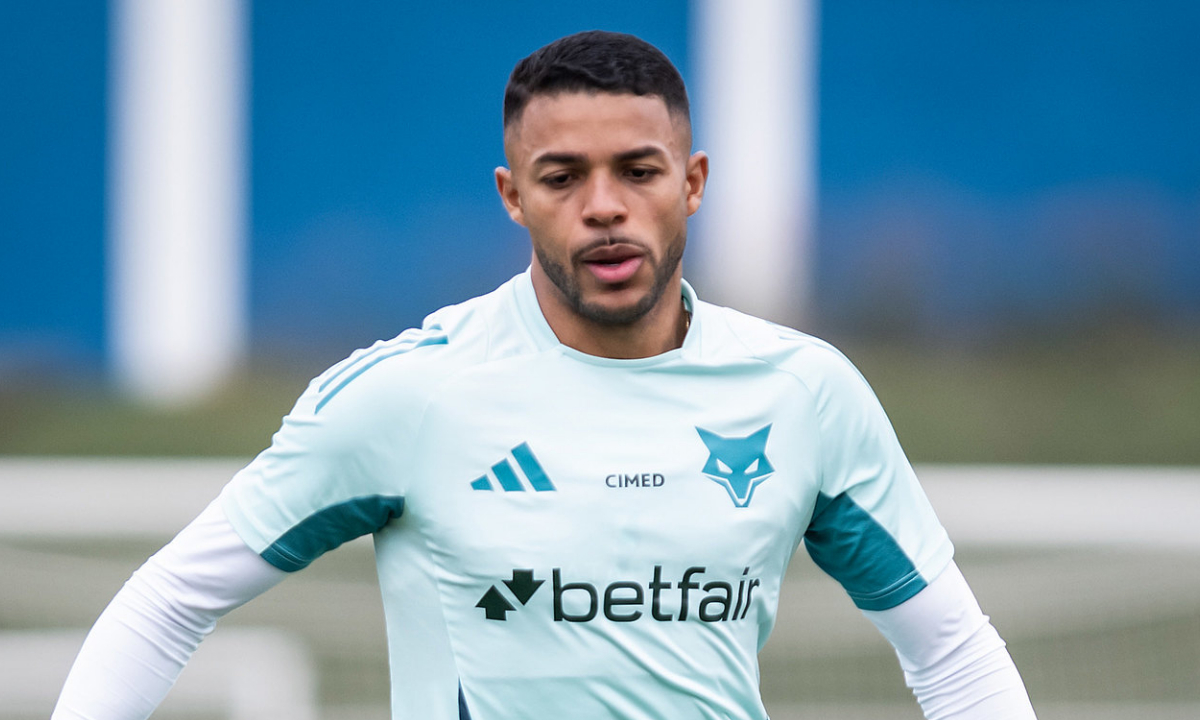 Wanderson, do Cruzeiro, tem grave lesão diagnosticada e não joga mais em 2025 - Central da Toca