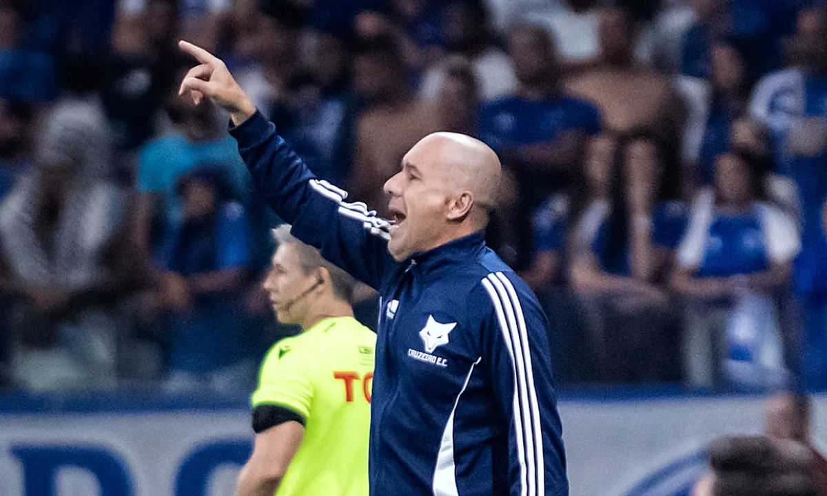 Cruzeiro perde meia titular para jogo que pode valer a liderança no ...