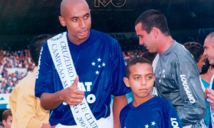 Luisão relembra discussão com Edílson em 2003: 'Meu foco era arrebentar ...