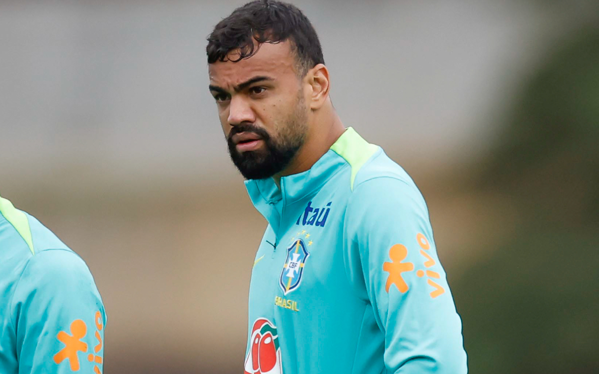 Ancelotti confirma Fabrício Bruno, do Cruzeiro, entre titulares da ...